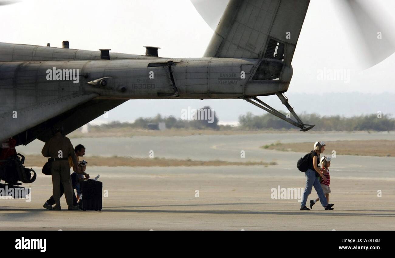 Military base cyprus hi-res stock photography and images - Alamy