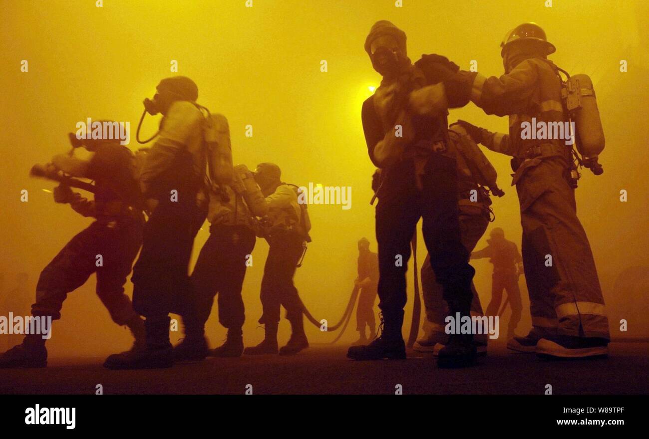 Simulated flight deck fire drill hi-res stock photography and images ...