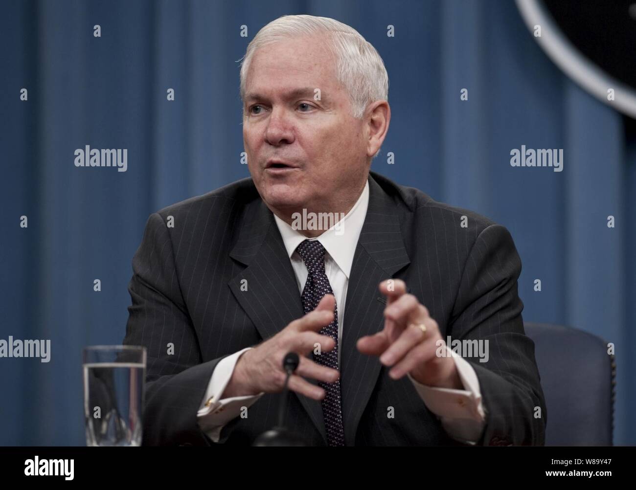 Military rollout hi-res stock photography and images - Alamy