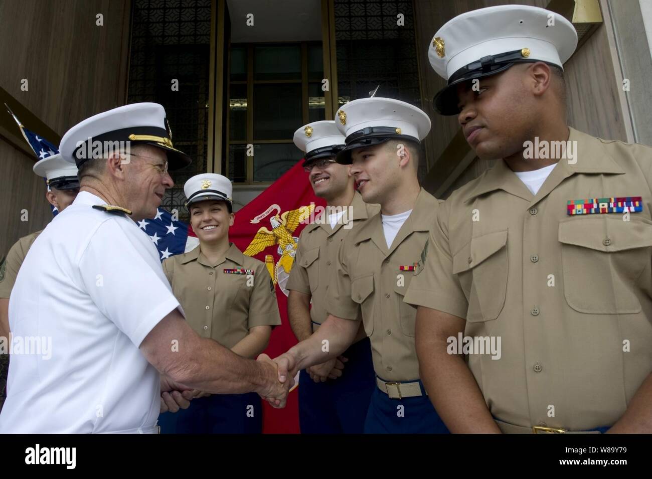 Chairman of the Joint Chiefs of Staff Adm. Mike Mullen, U.S. Navy ...