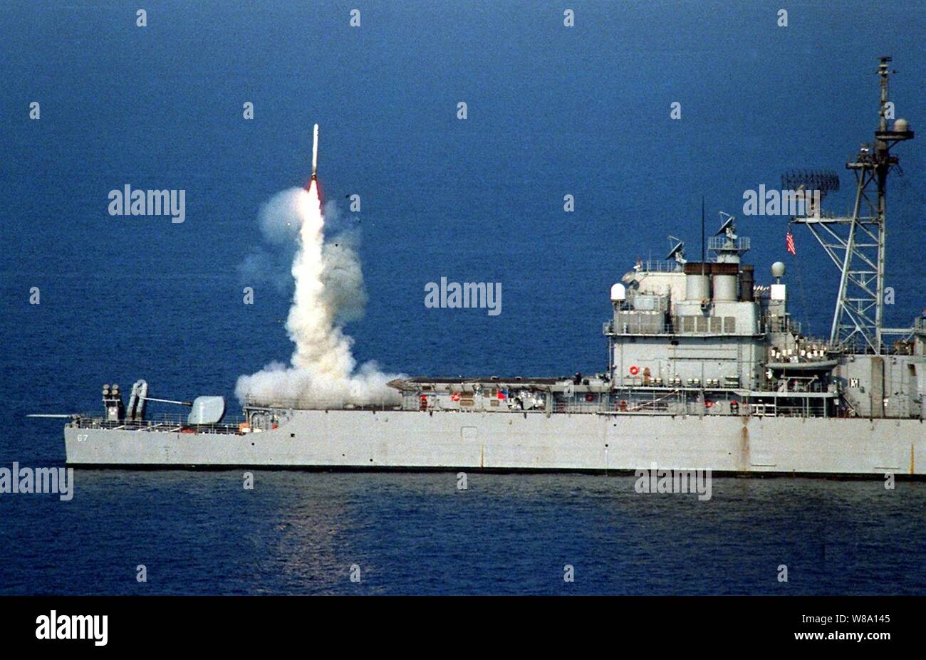 Parallel risks hi-res stock photography and images - Alamy