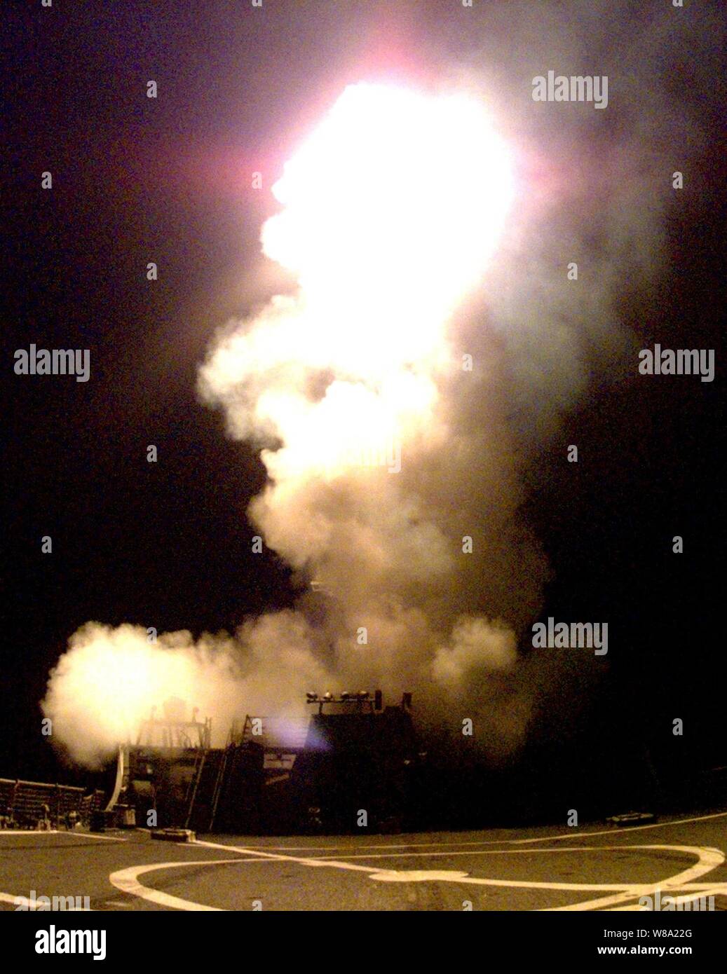A Tomahawk cruise missile launches from the USS Gonzalez (DDG 66 ...