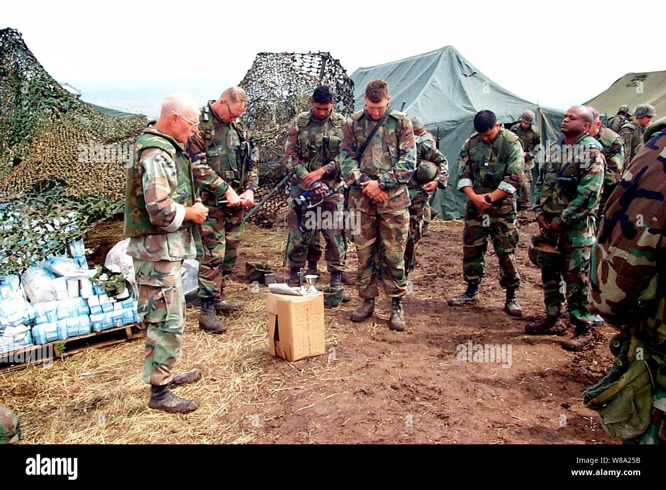 Kfor ships hi-res stock photography and images - Alamy