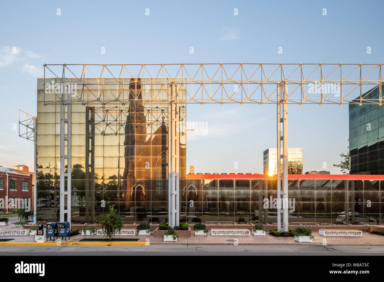 AT&T Switching Center, designed by Paul Kennon Stock Photo - Alamy