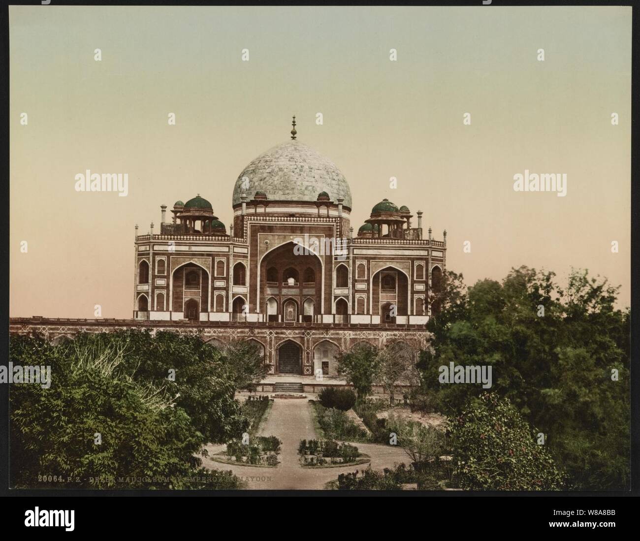 Delhi. Mausoleum of Emperor Humayoon Stock Photo - Alamy
