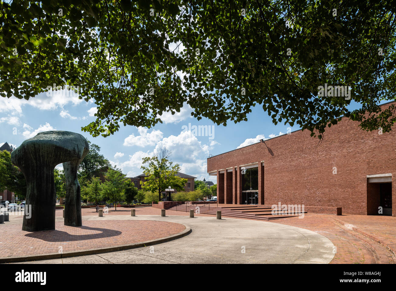 Rogers memorial library hi-res stock photography and images - Alamy