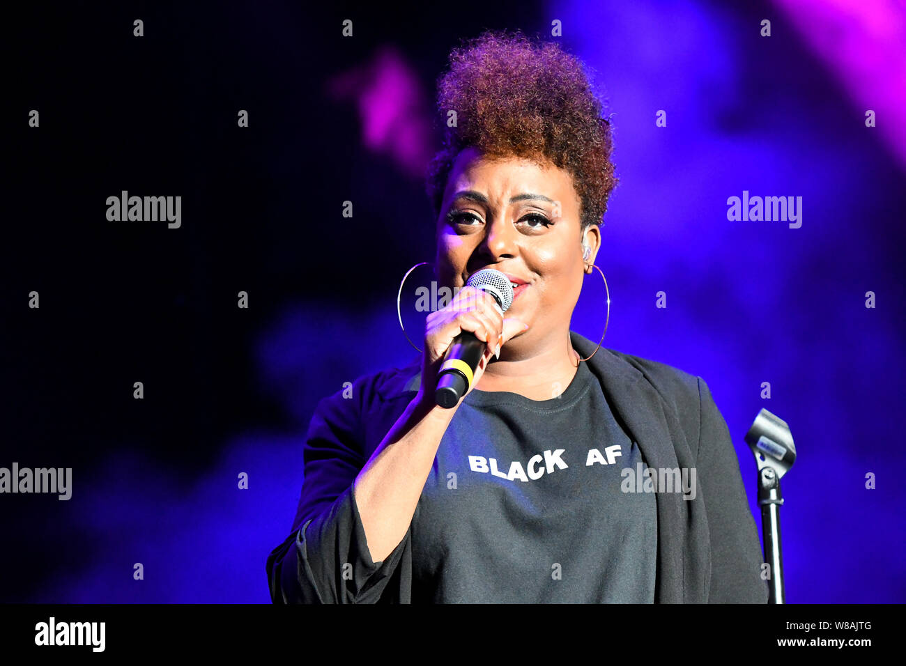 Ledisi concert hi-res stock photography and images - Alamy