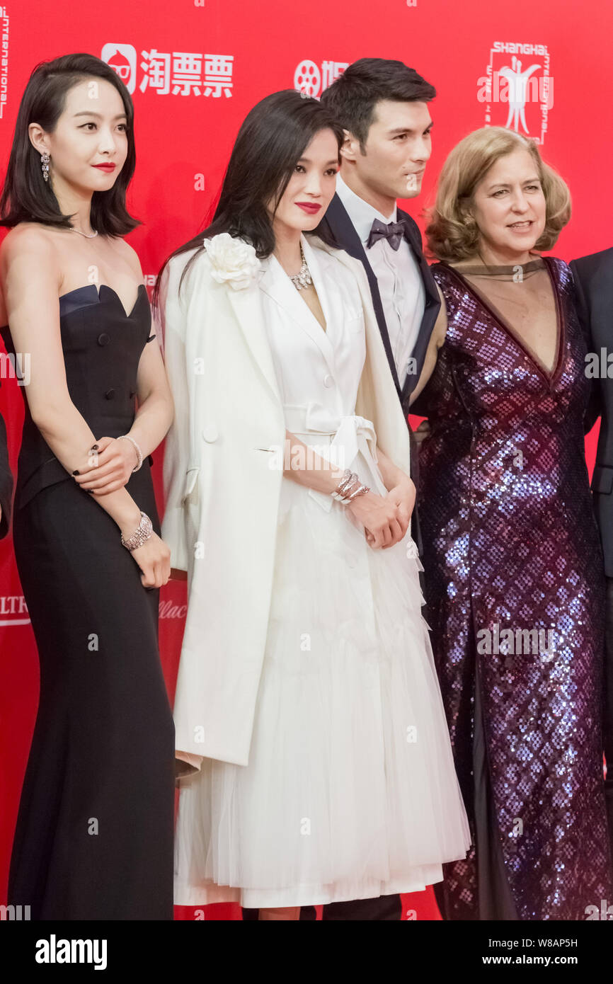 Chinese singer and actress Victoria Song or Song Qian of South Korean ...