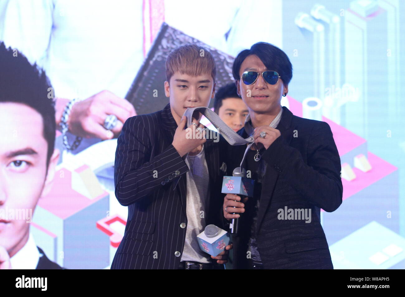Singer and actor Lee Seung-hyun, left, better known by his stage name ...