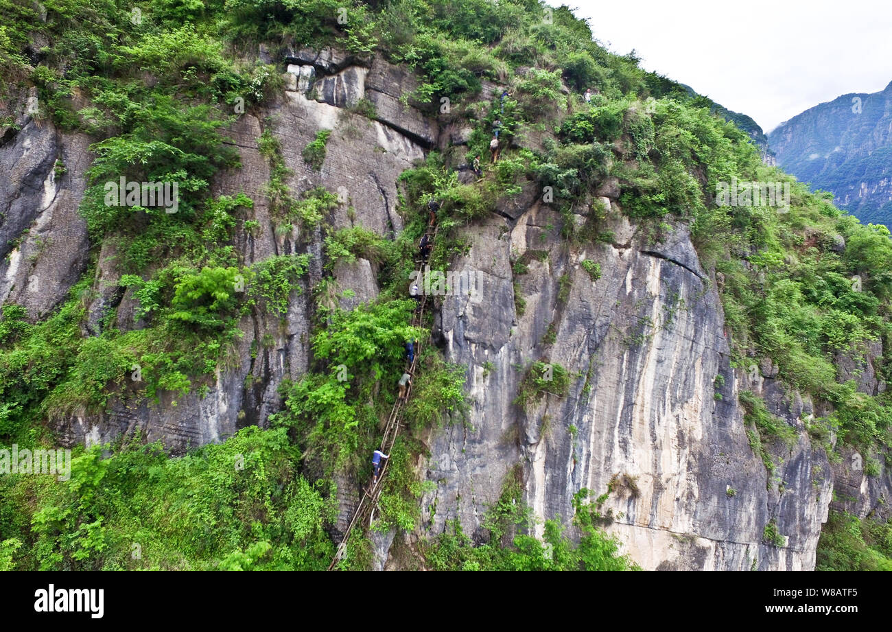 Climb meter hi-res stock photography and images - Alamy