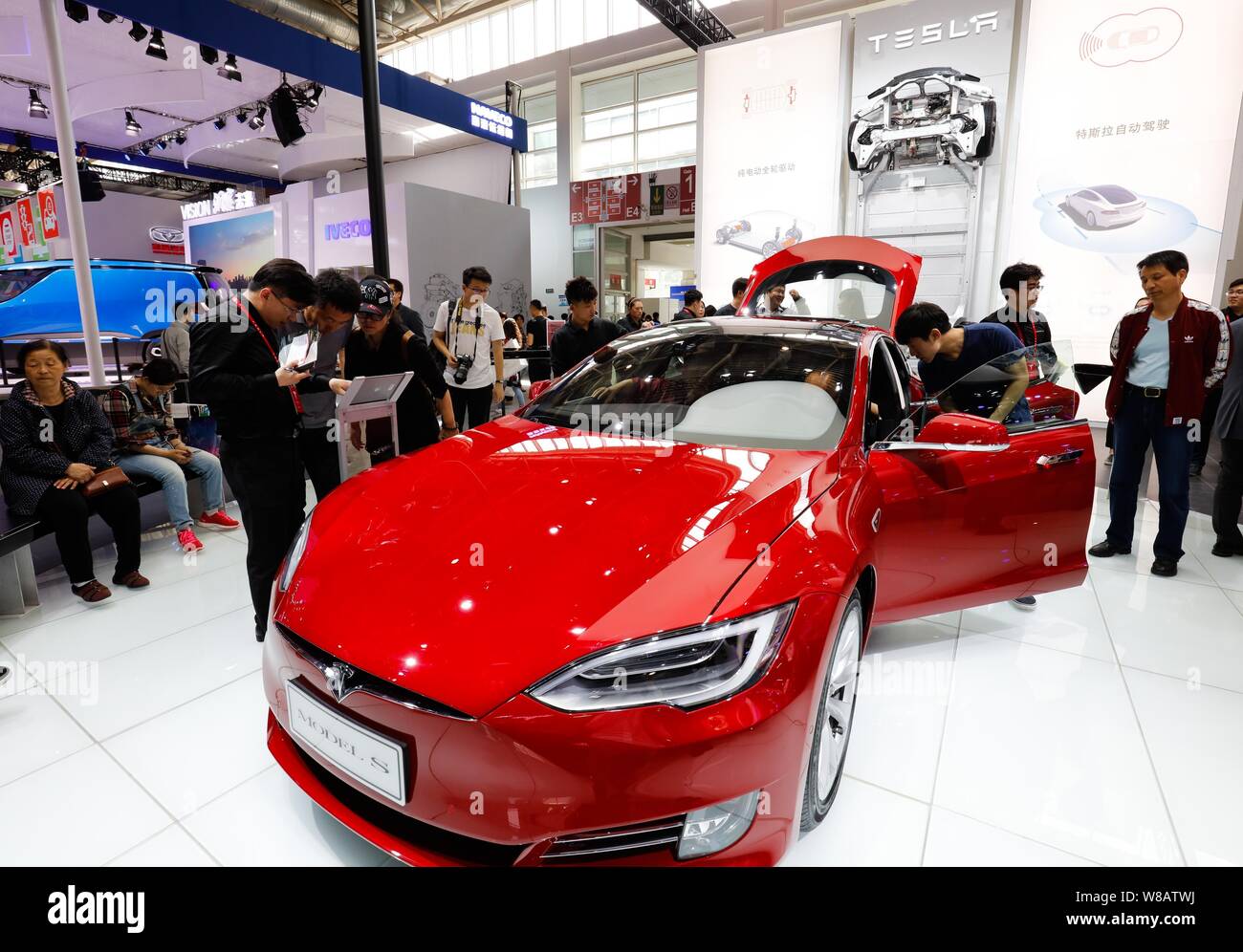--FILE--A Tesla Model S electric car is on display during the 14th ...