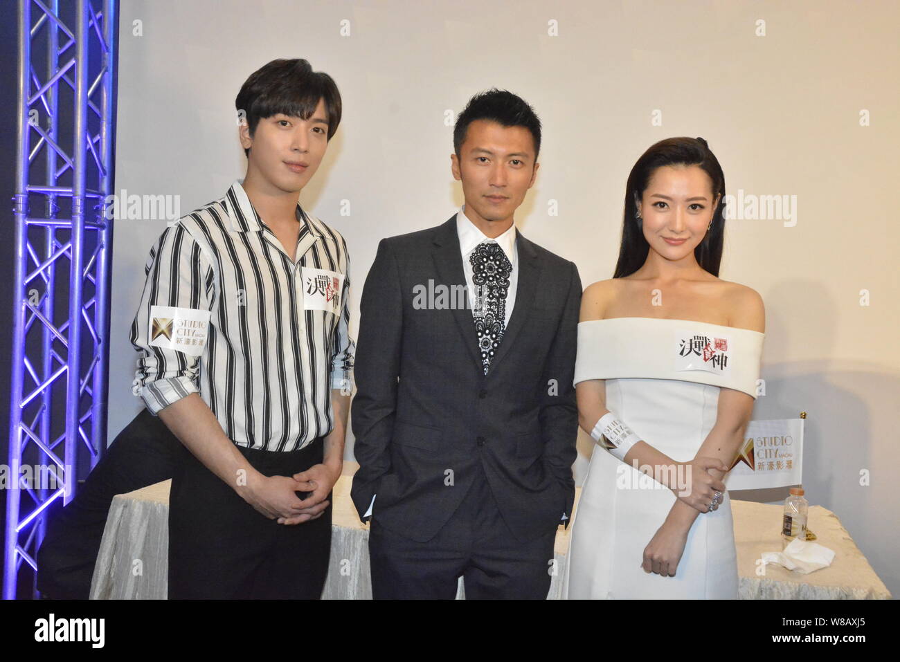 Bae Suzy And Jung Yong Hwa