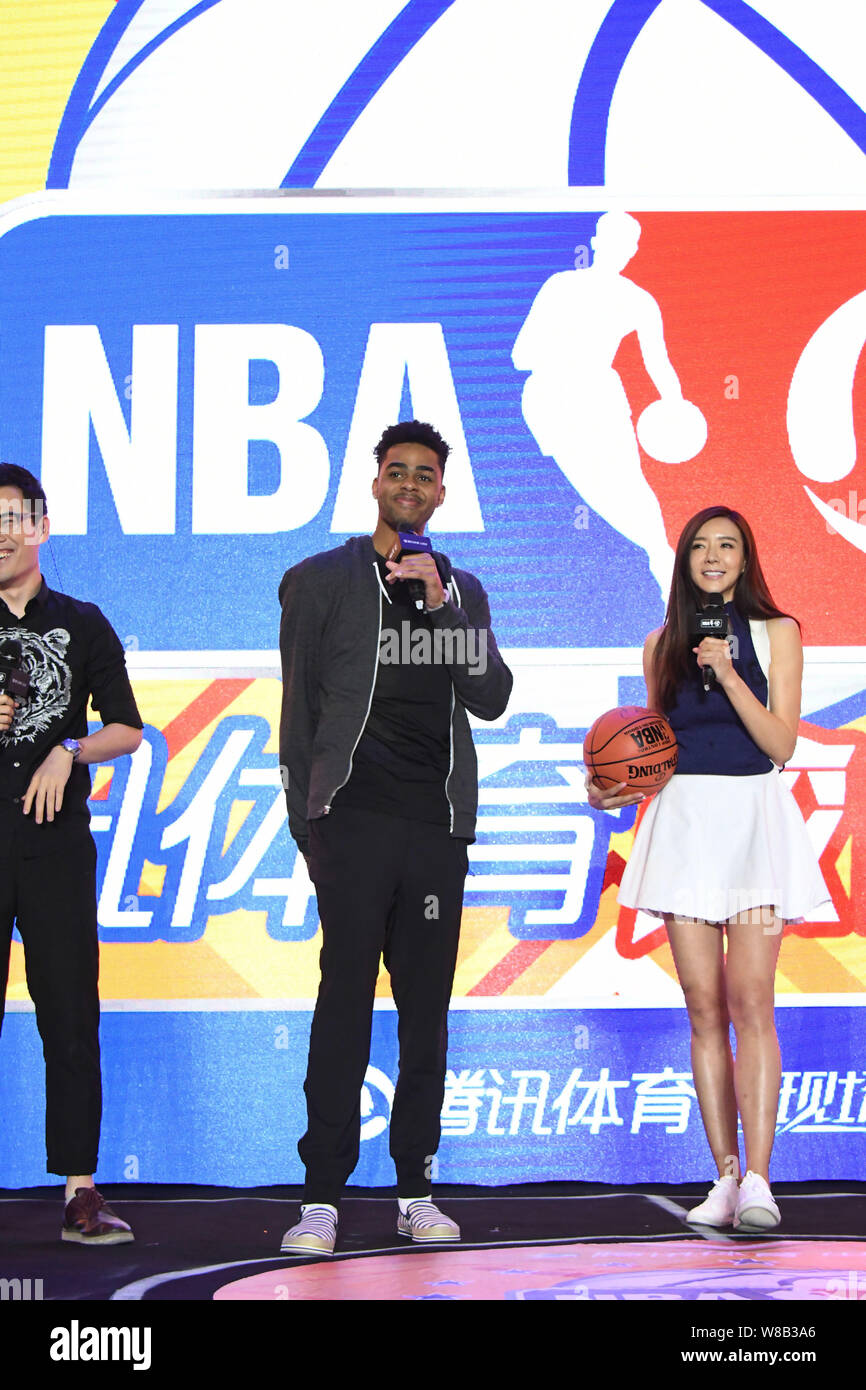 NBA star D'Angelo Russell of Los Angeles Lakers, center, poses at a ...