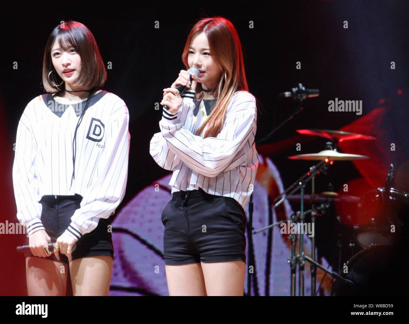 Members of South Korean girl group EXID perform at the 2016 Strawberry ...