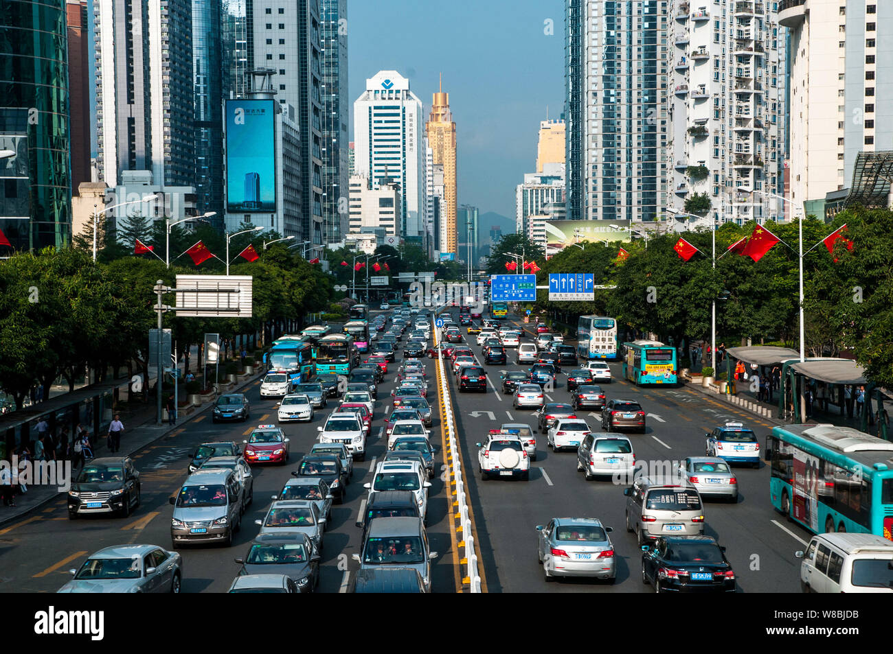 China shenzhen traffic highway hi-res stock photography and images - Alamy