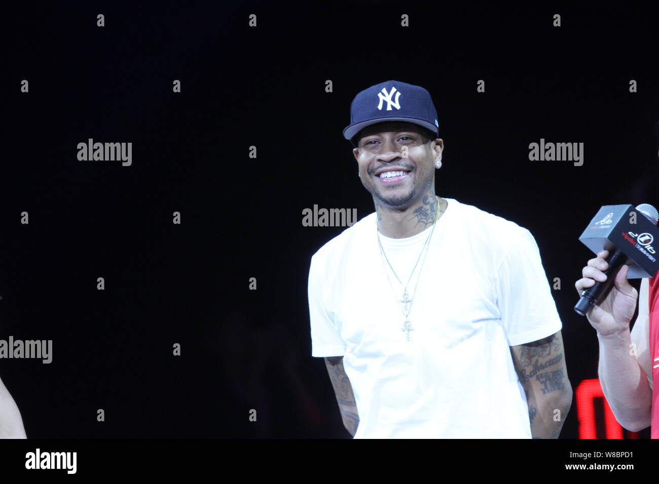 Allen iverson hi-res stock photography and images - Alamy