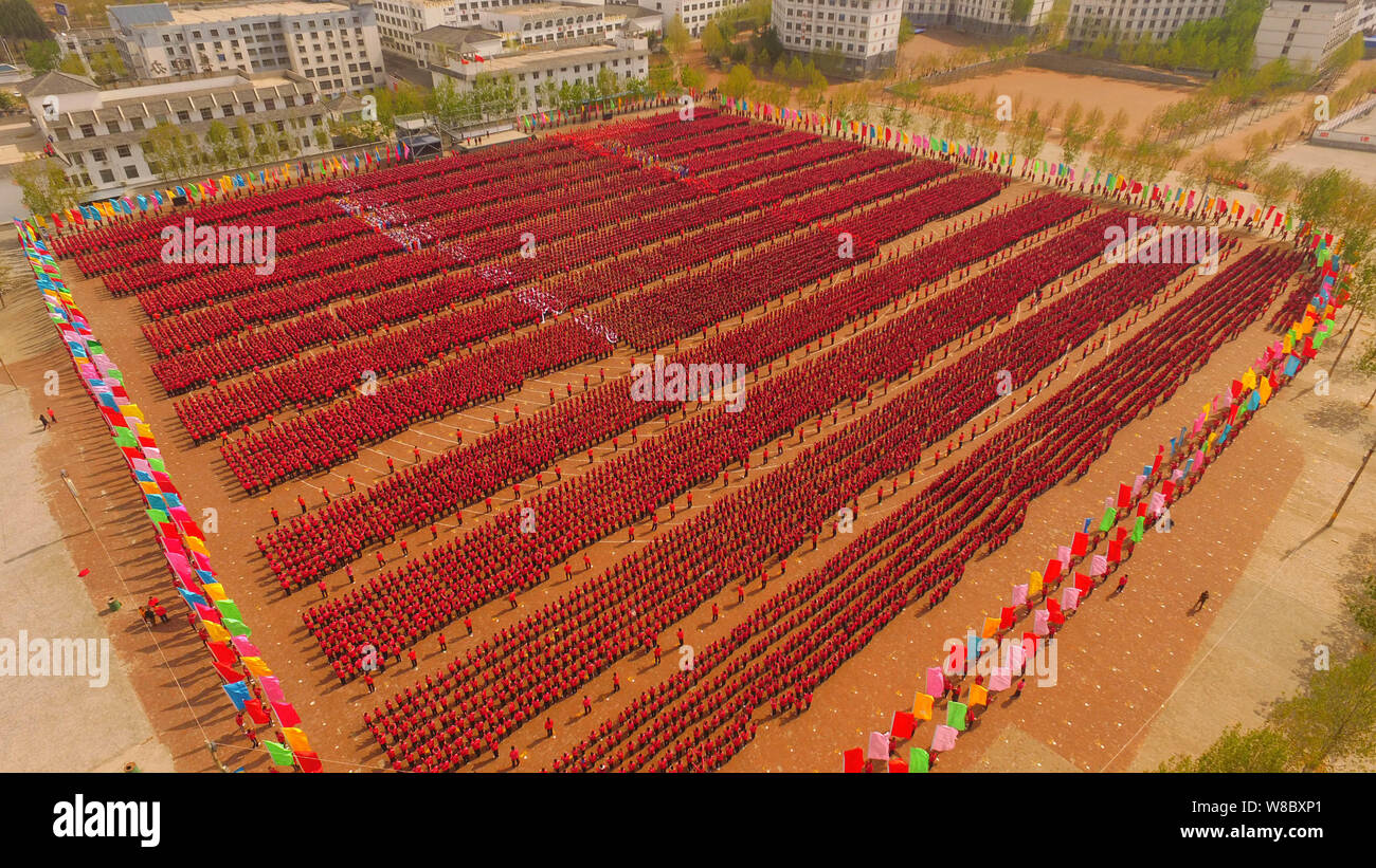 Wushu city kung fu school hi-res stock photography and images - Alamy