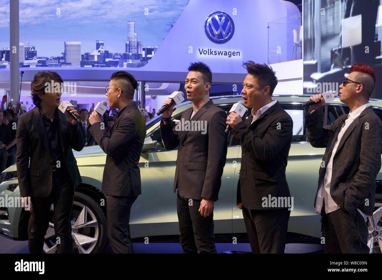 Jerry lamb and chin ka lok hi-res stock photography and images - Alamy