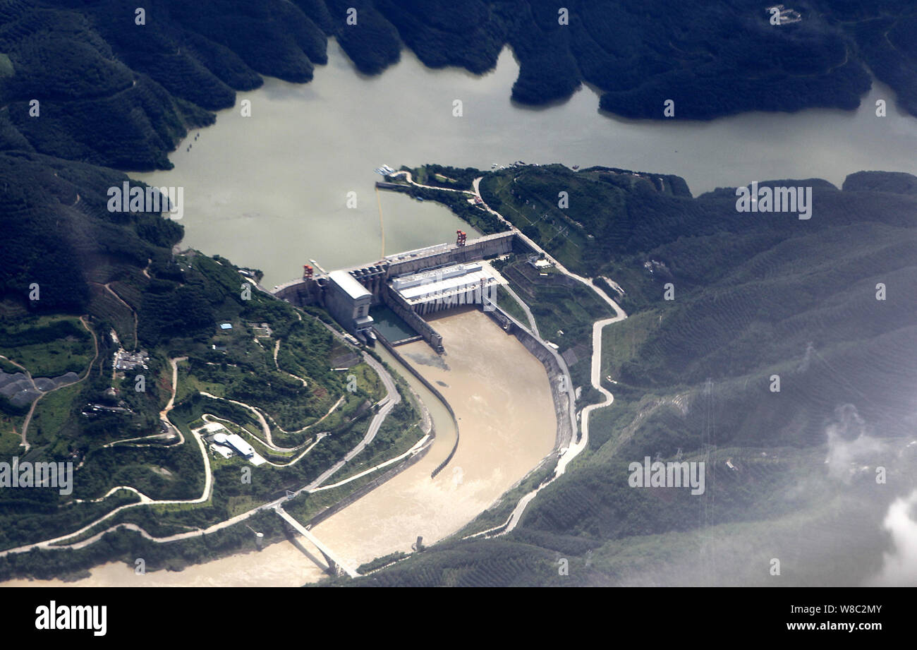 Lancang river hi-res stock photography and images - Alamy