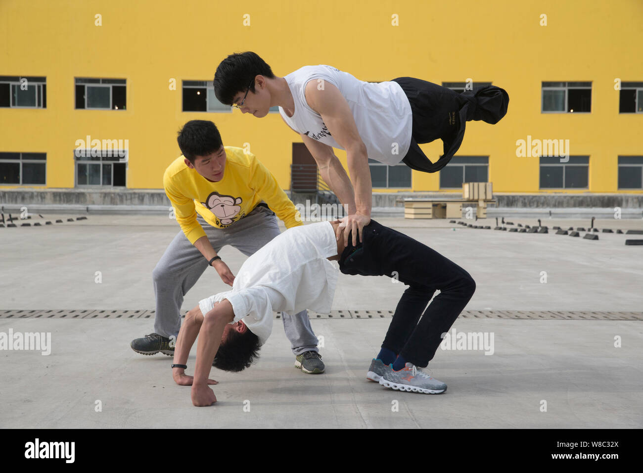 Qile hi-res stock photography and images - Alamy