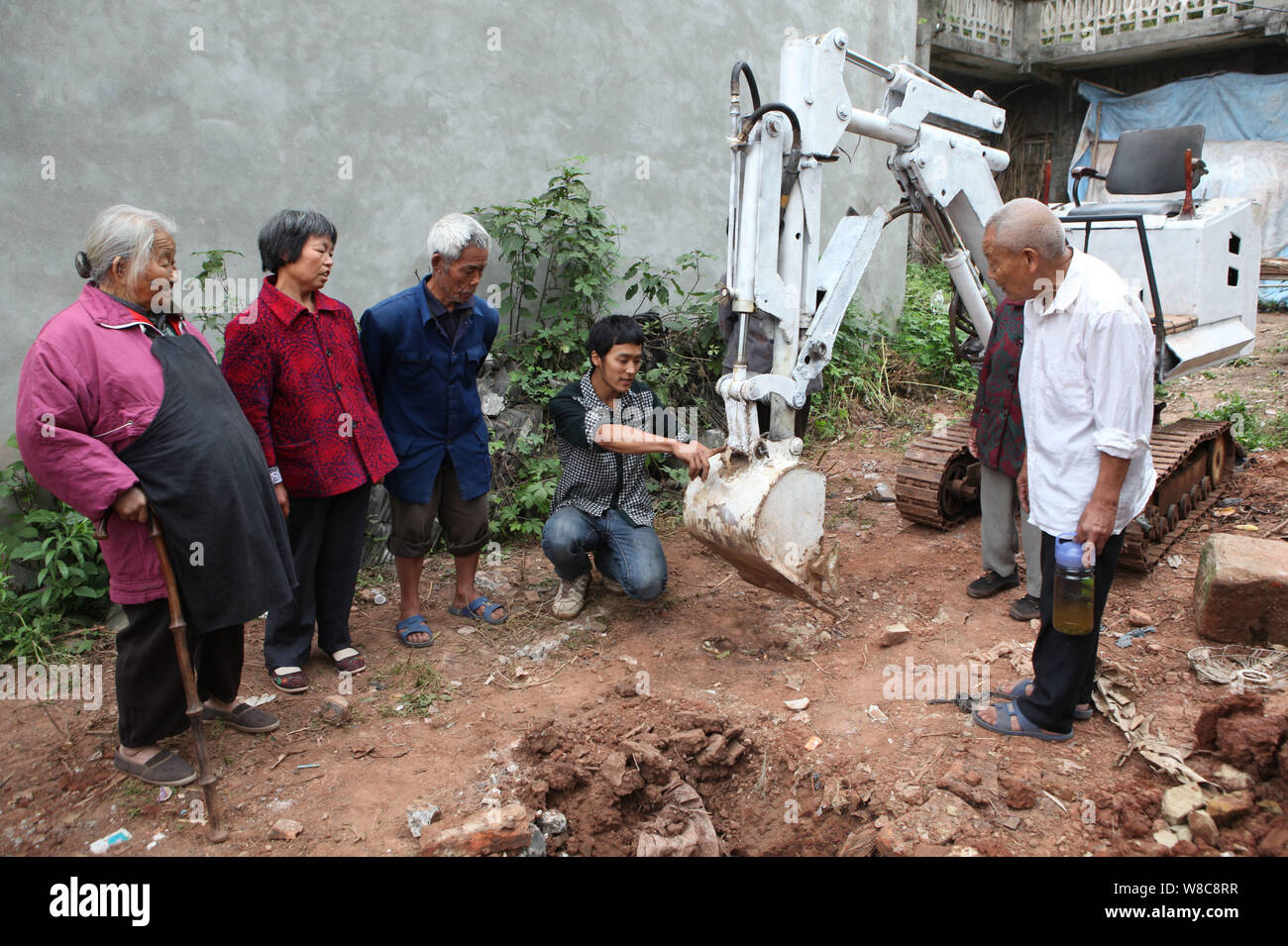 Dongxing village hi-res stock photography and images - Alamy