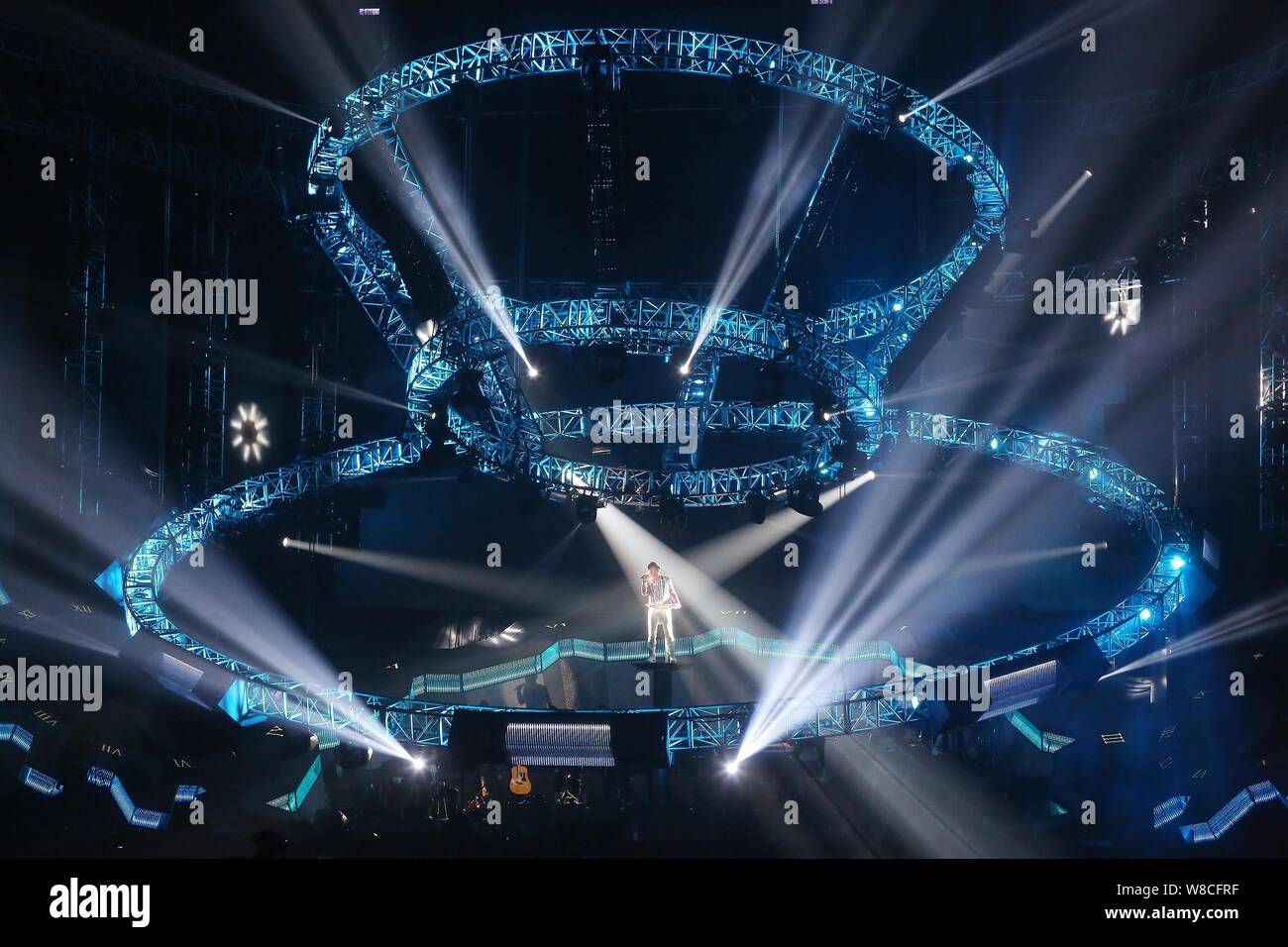 Genesis in concert hi-res stock photography and images - Alamy