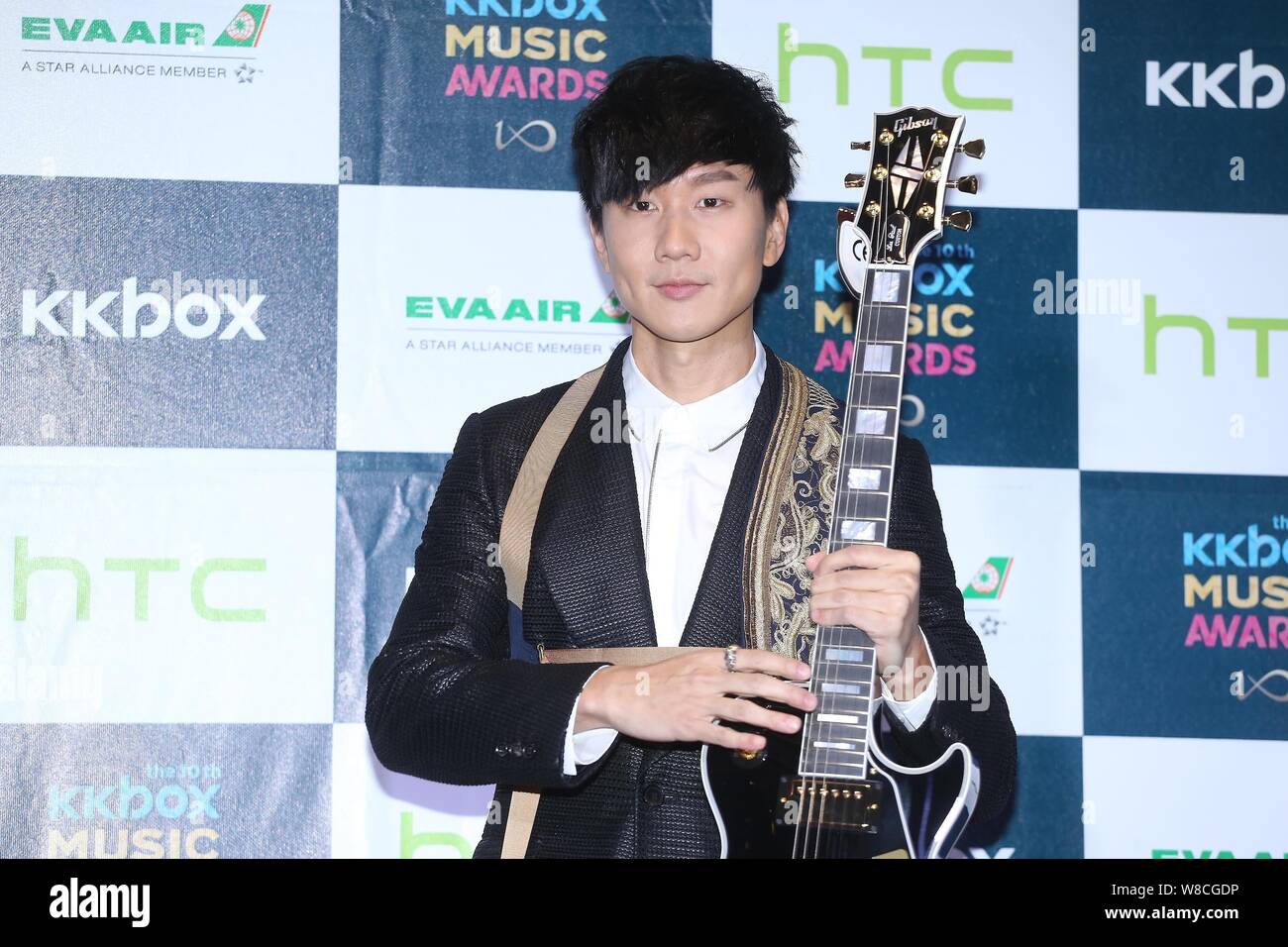 Singaporean singer JJ Lin poses during the 10th KKBOX Digital Music ...