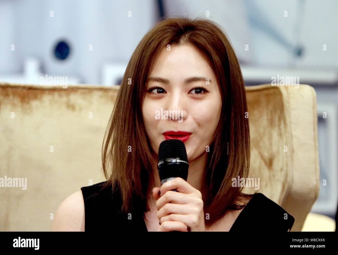 Singer And Actress Im Jin Ah Known By Her Stage Name Nana Of South Korean Girl Group After