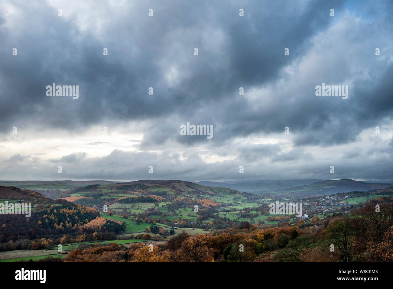 Beautiful Autumn Fall landscape scene from Surprise View in Peak ...