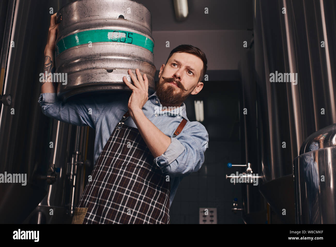 Beer vat hi-res stock photography and images - Alamy