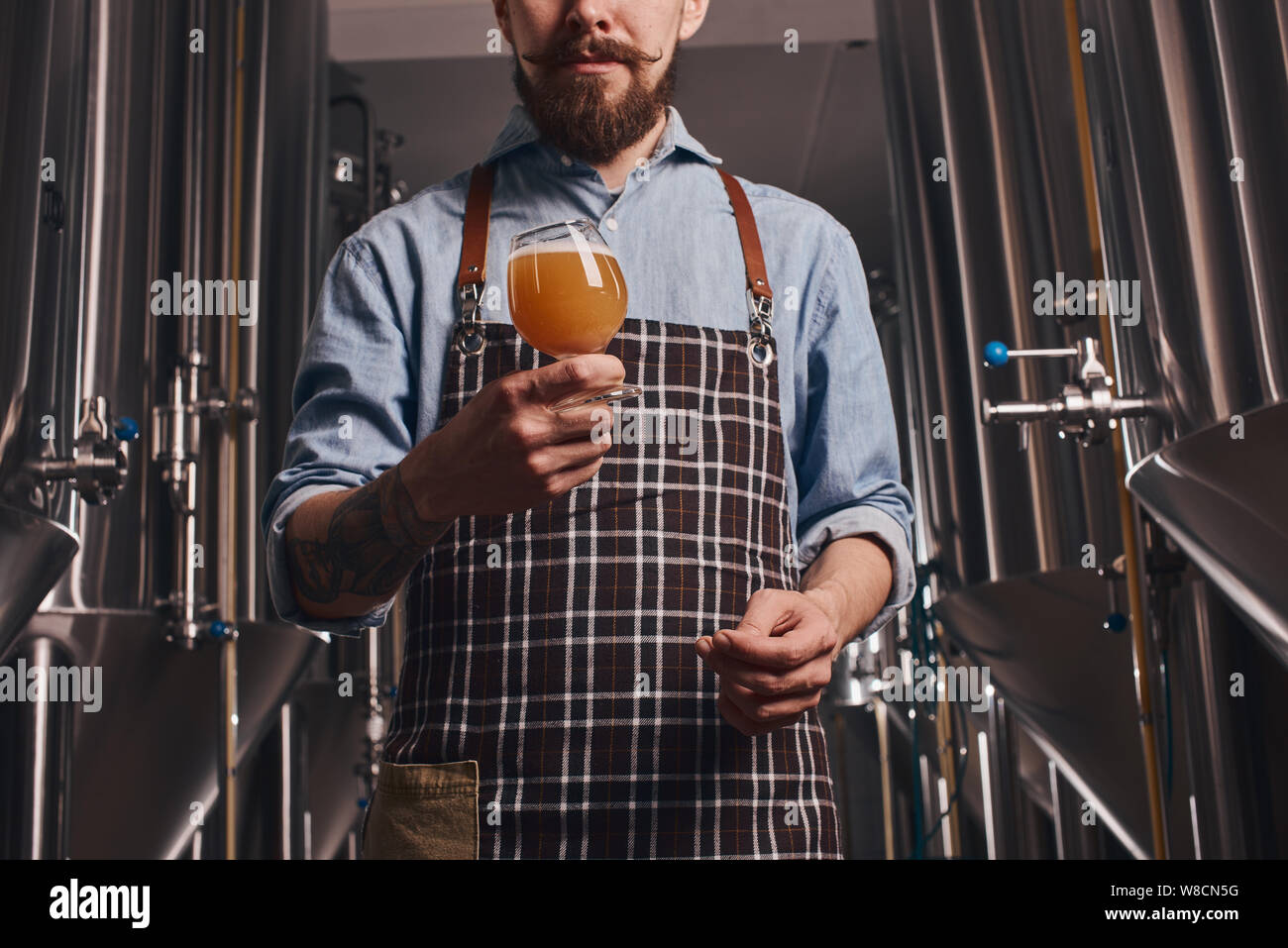 Bartending knowledge hi-res stock photography and images - Alamy