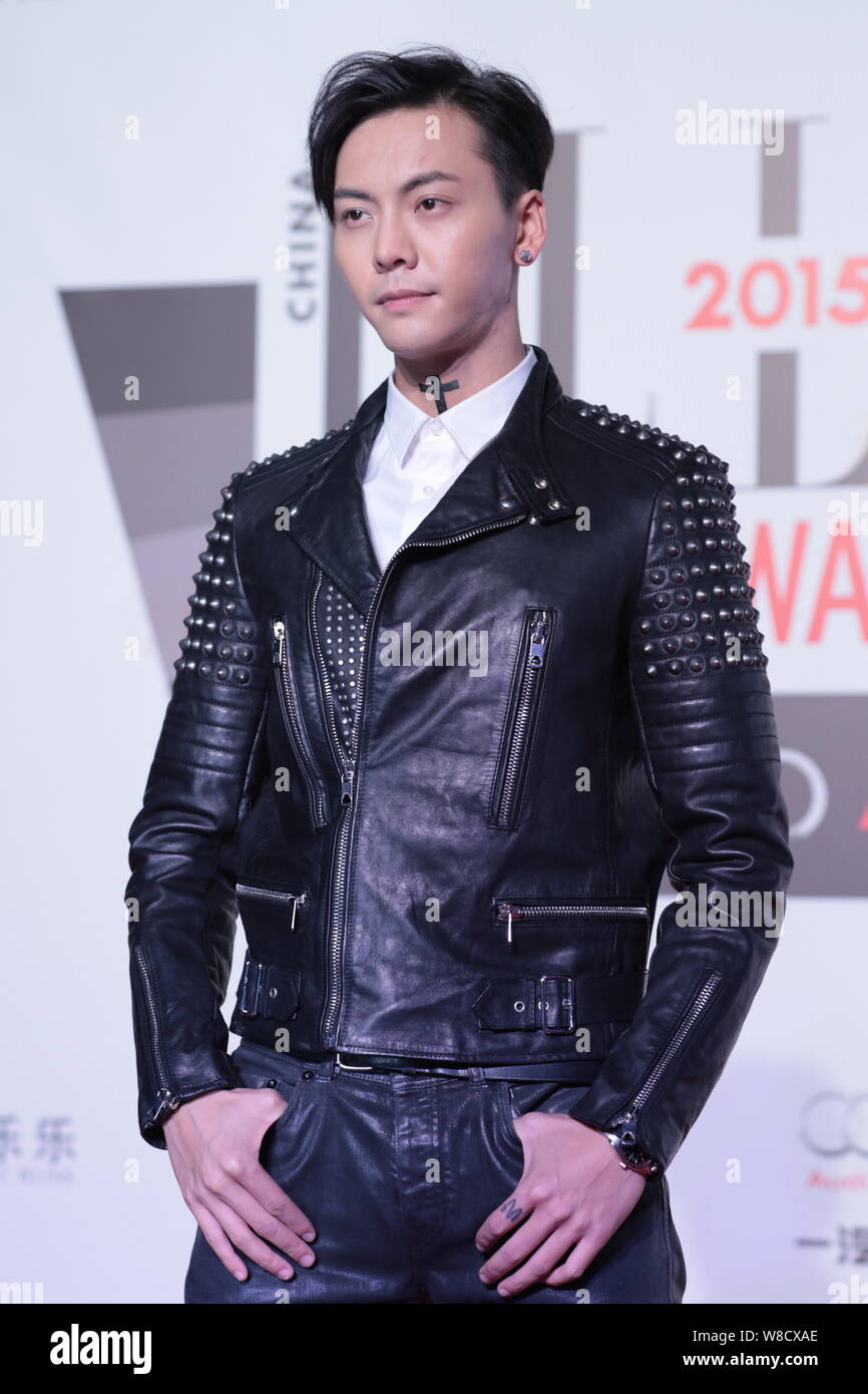 Hong Kong singer William Chan arrives at the red carpet for the "2015 ...