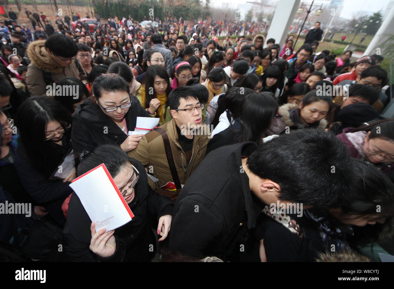 Civil servants exam hi-res stock photography and images - Alamy