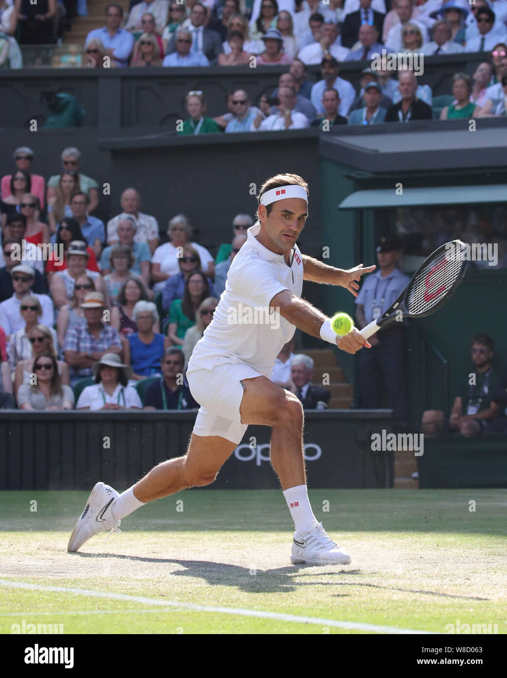 Sunlight backhand hi-res stock photography and images - Alamy