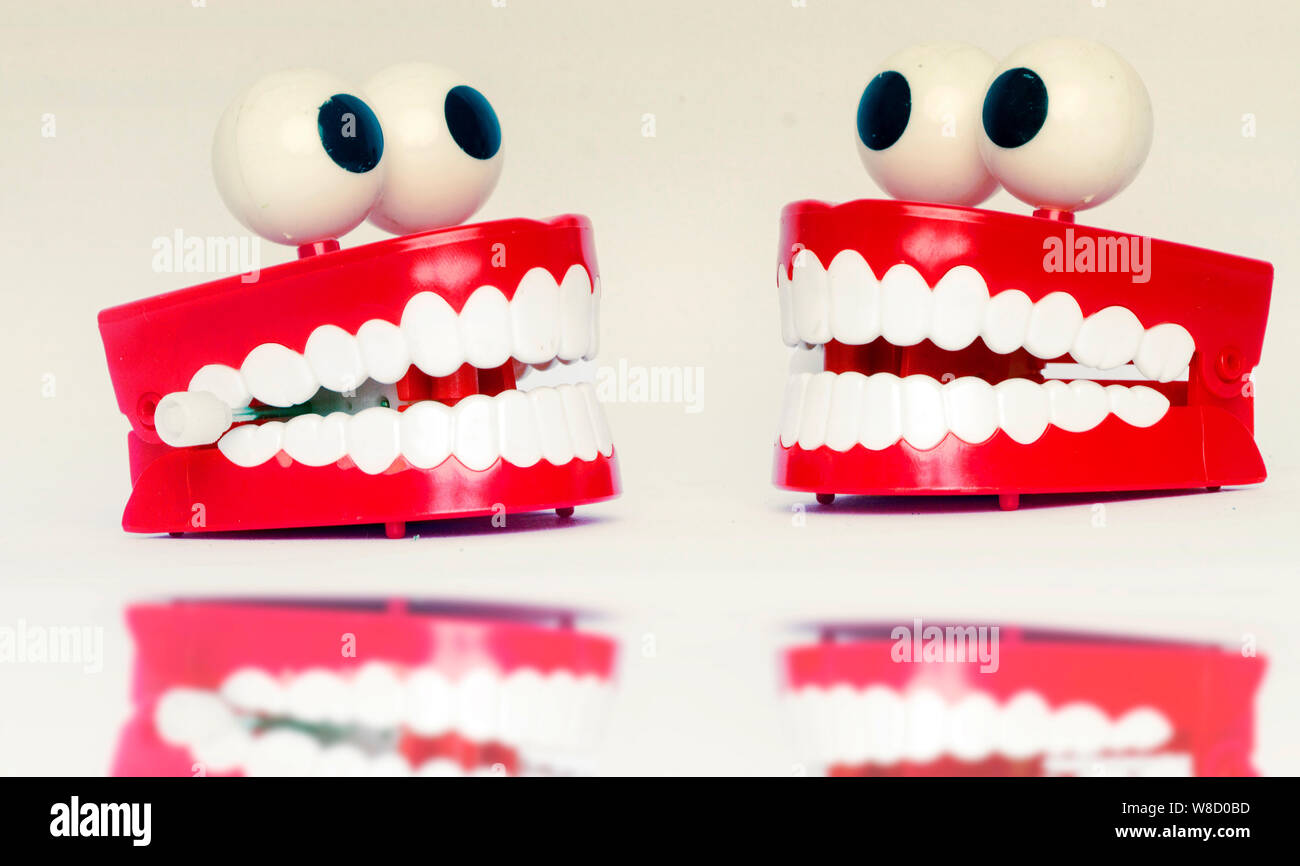 Chatter teeth cutout hi-res stock photography and images - Alamy