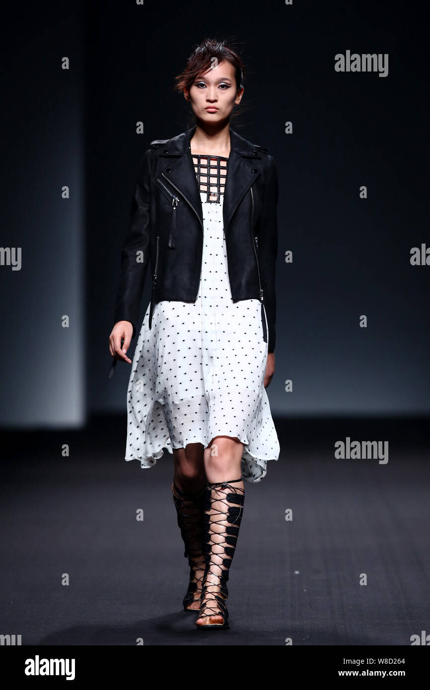 Nn model hi-res stock photography and images - Alamy