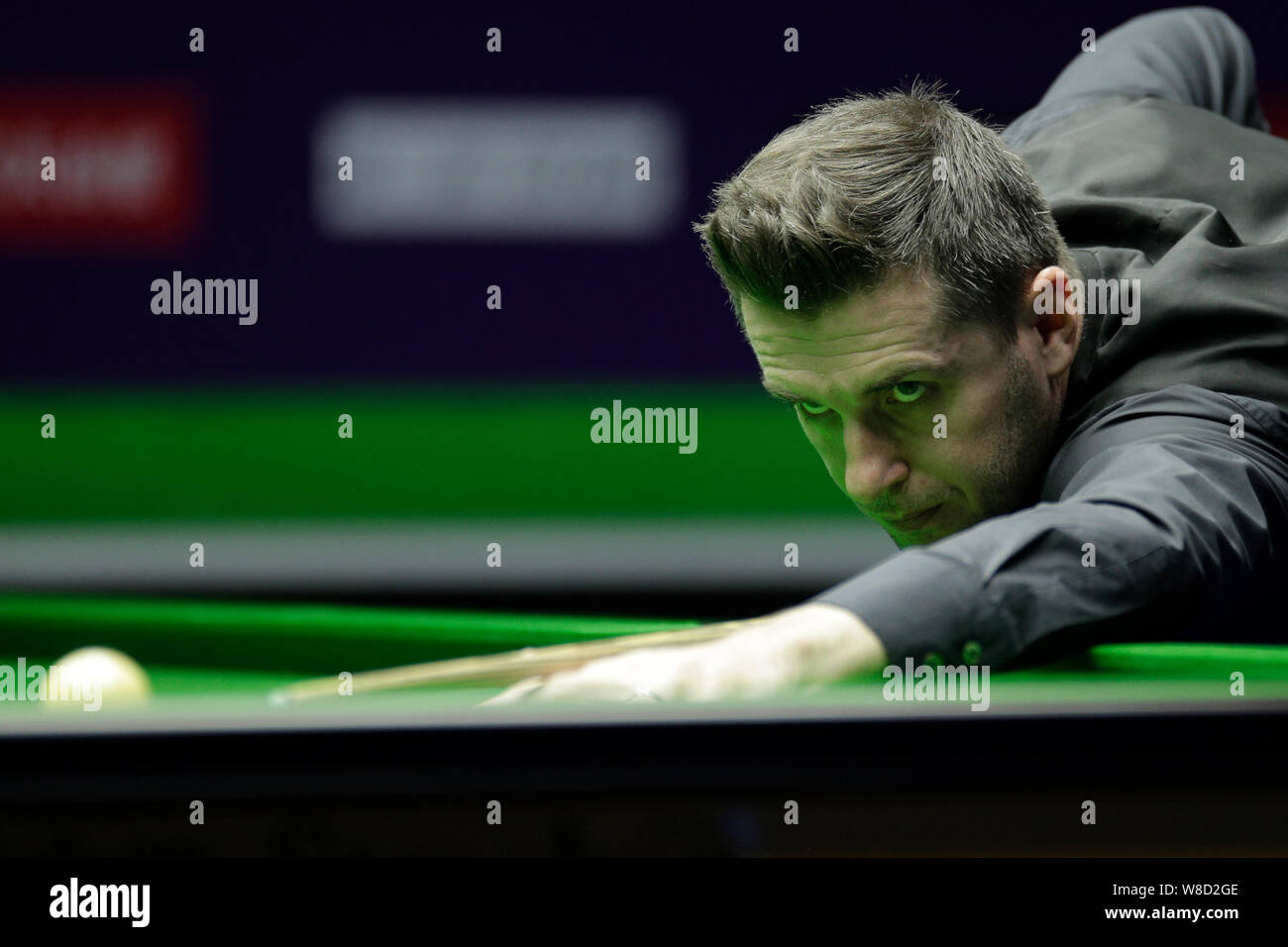 Gary wilson snooker hi-res stock photography and images - Alamy