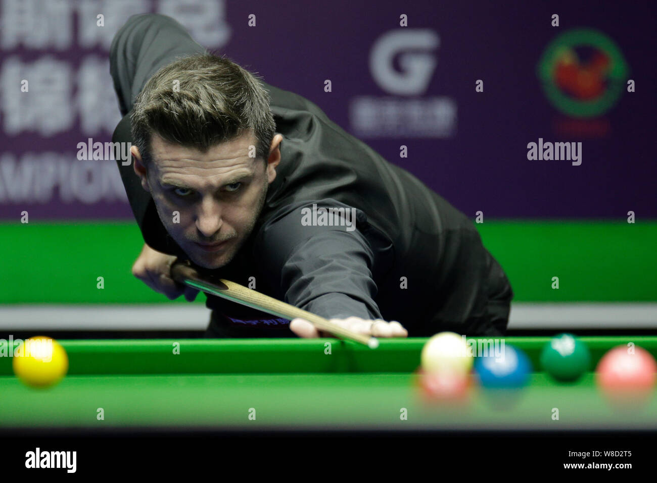 Gary wilson snooker hi-res stock photography and images - Alamy