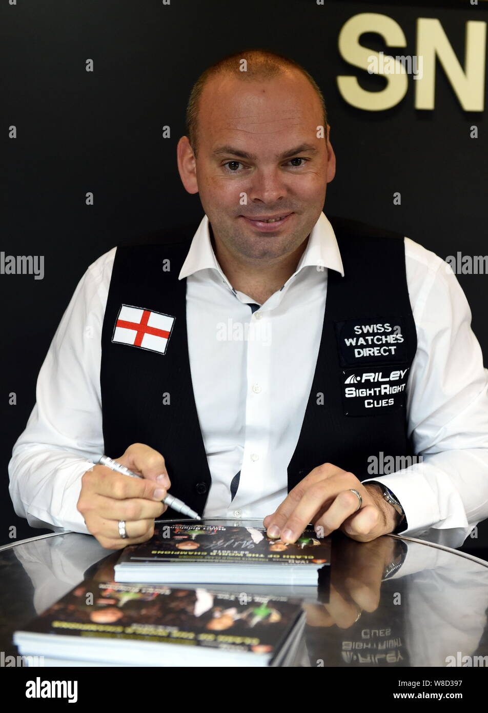 Stuart bingham hi-res stock photography and images - Alamy