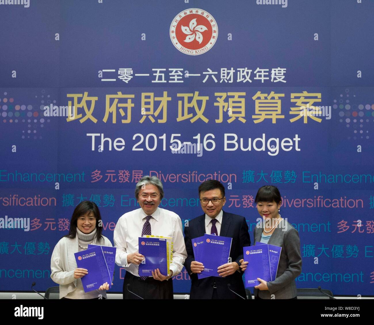 (From left) Elizabeth Tse, Permanent Secretary for Financial Services ...