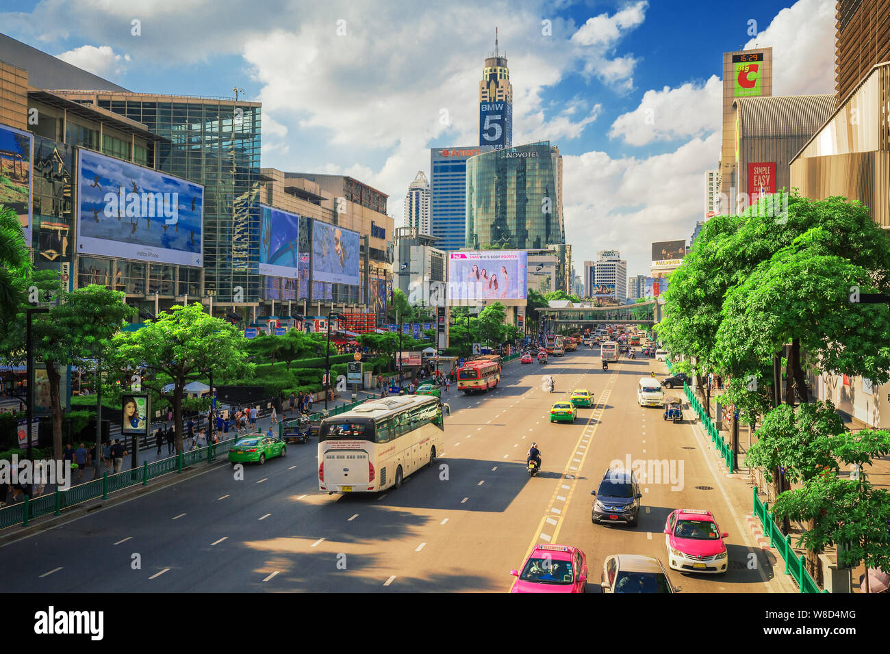 World trade center bangkok thailand hi-res stock photography and images ...