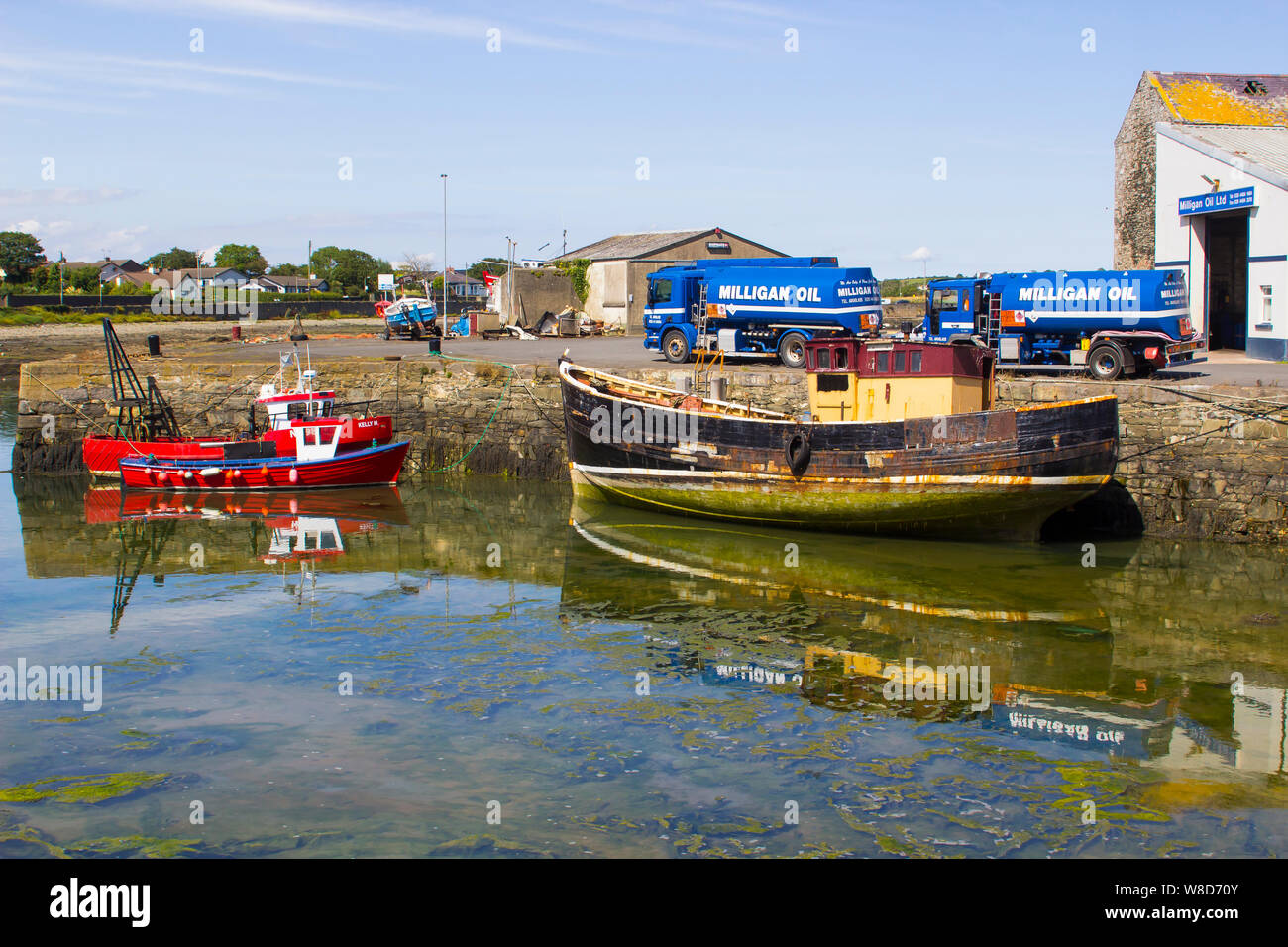 Old trawler ireland hi-res stock photography and images - Alamy