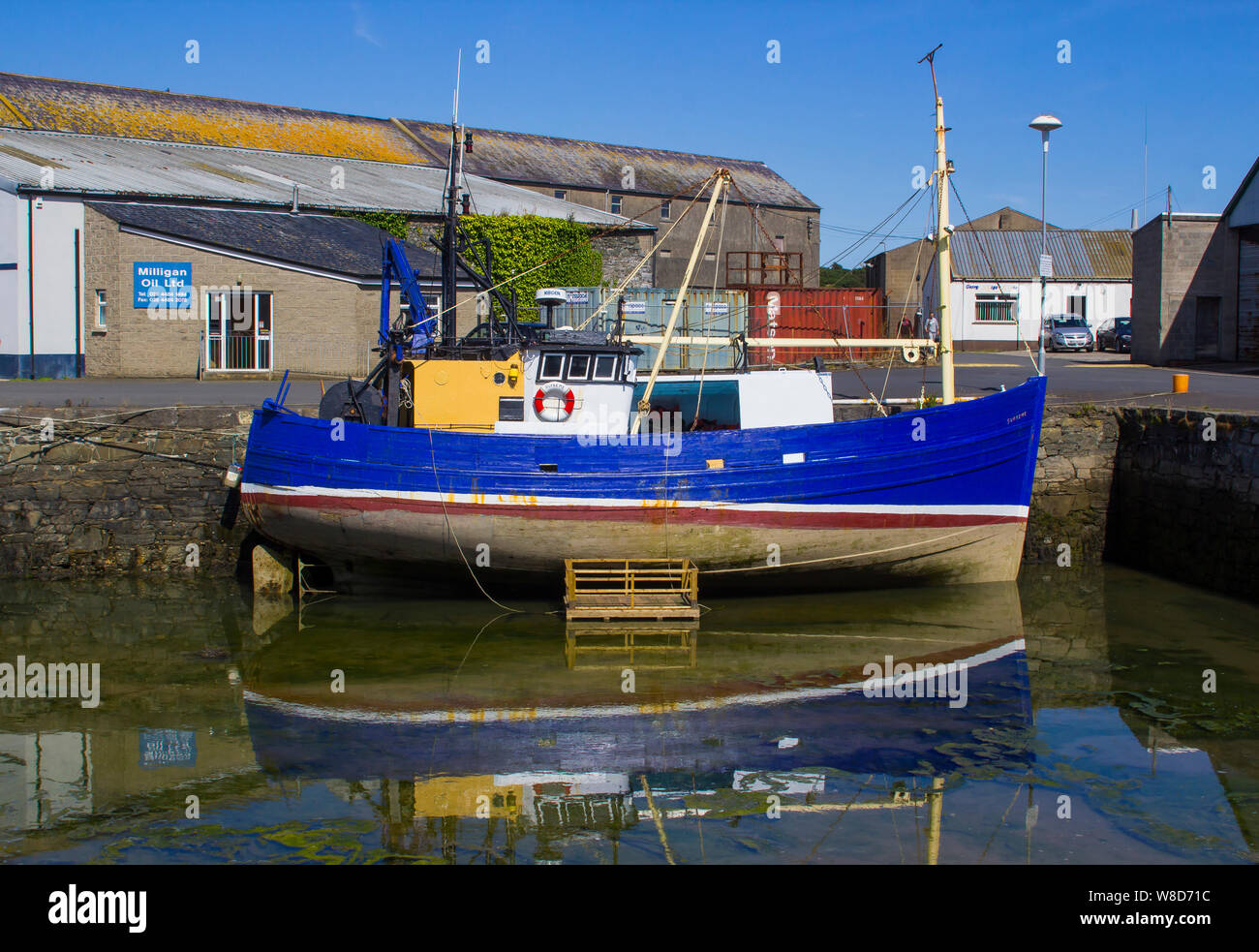 Old trawler ireland hi-res stock photography and images - Alamy