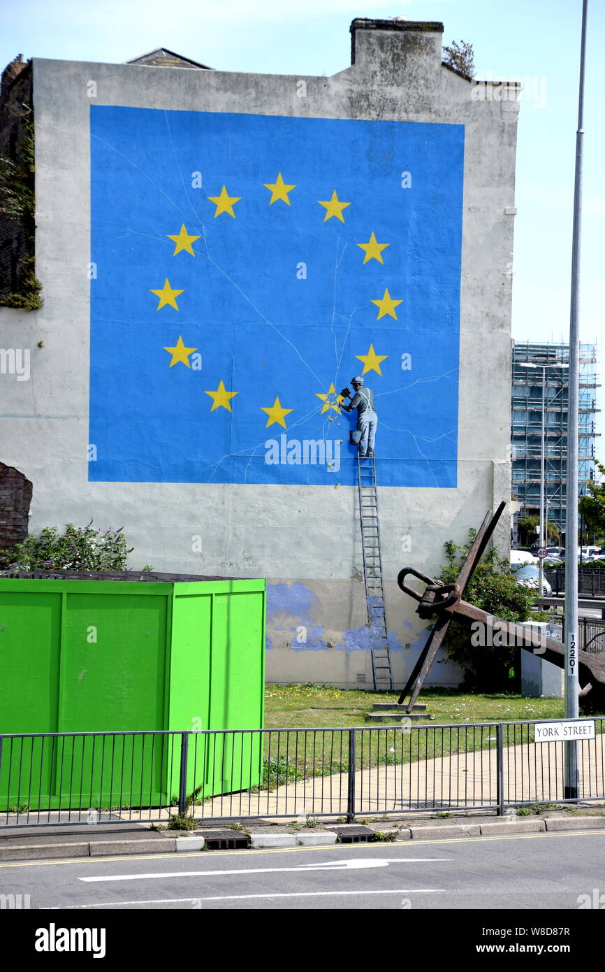 Brexit mural hi-res stock photography and images - Alamy