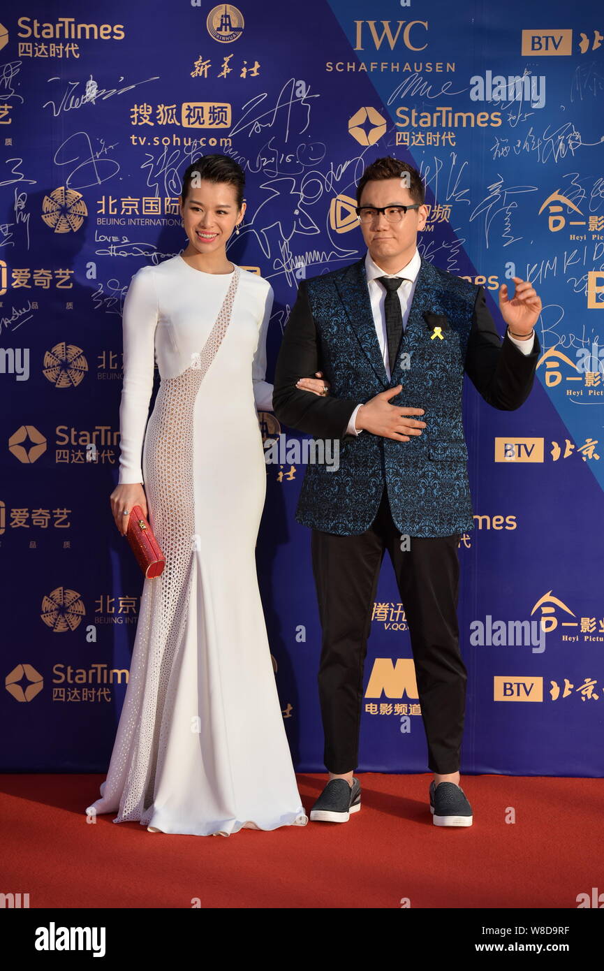 Hong Kong actress Myolie Wu, left, and South Korean singer Jeong Soon ...