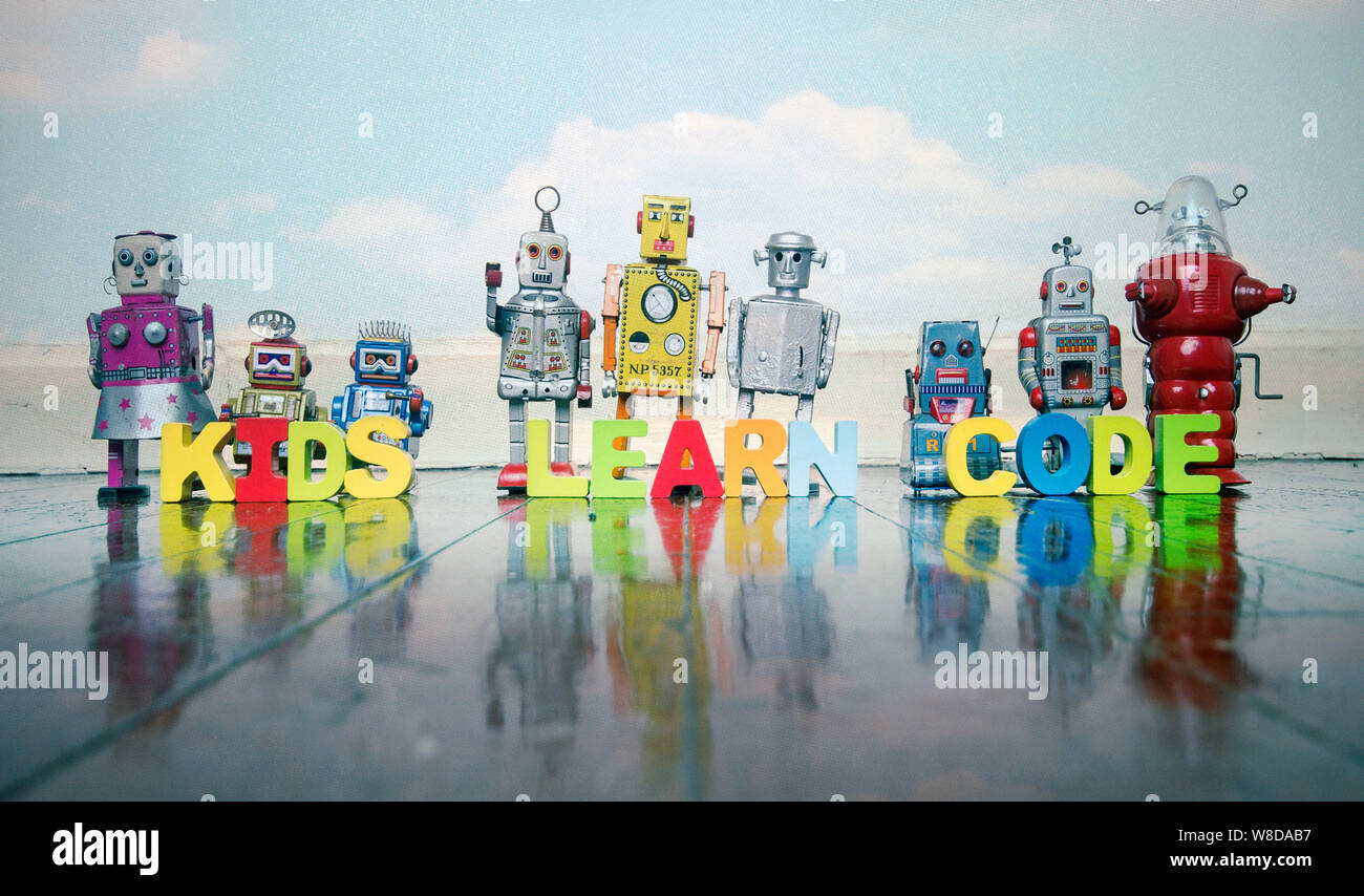 Kids learn code hi-res stock photography and images - Alamy