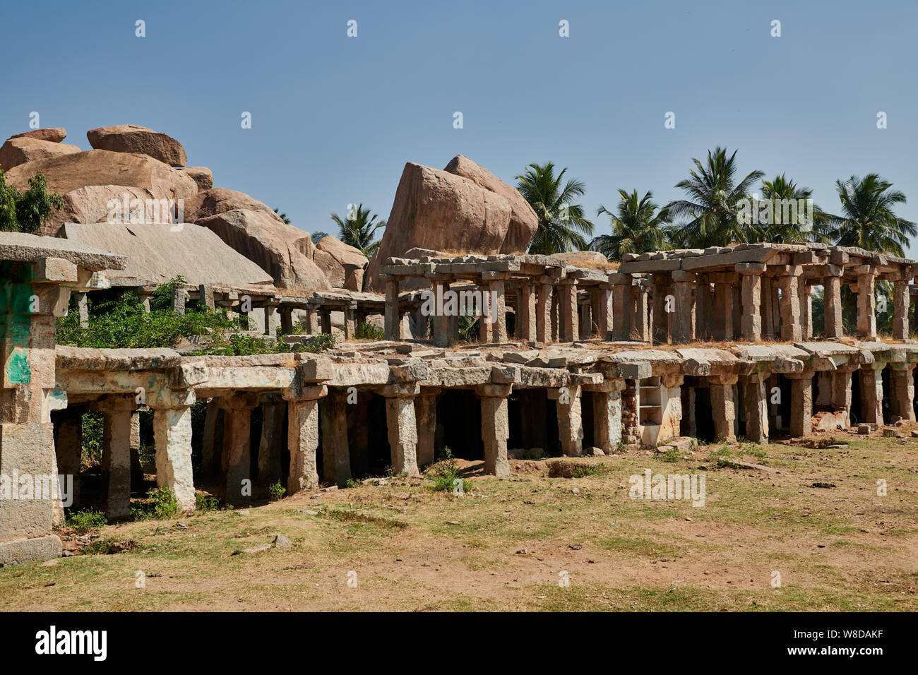 Hampi bazaar hi-res stock photography and images - Alamy
