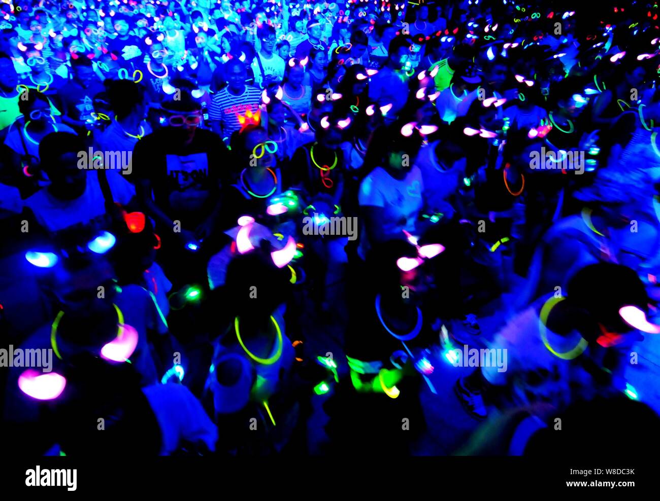 Illuminous hi-res stock photography and images - Alamy