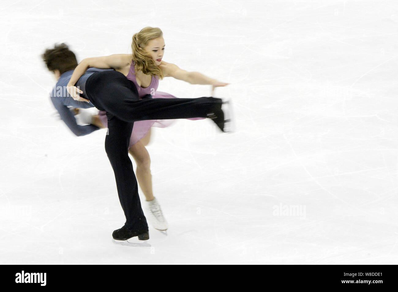 Alexandra Stepanova and Ivan Bukin of Russia perform during the Ice ...