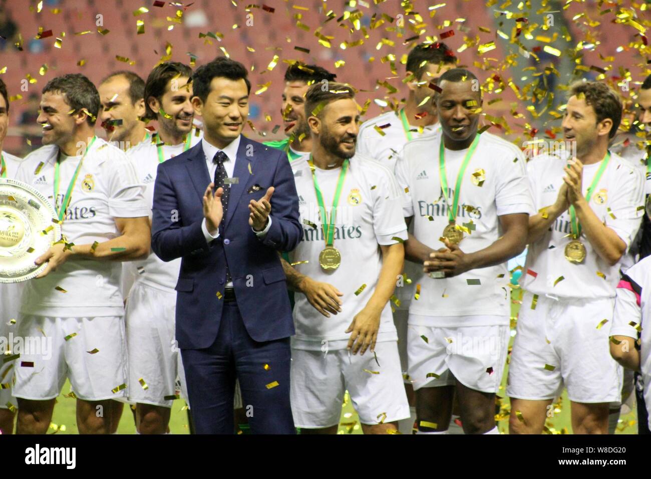 Italian football star Fabio Cannavaro of Real Madrid Legends, center ...